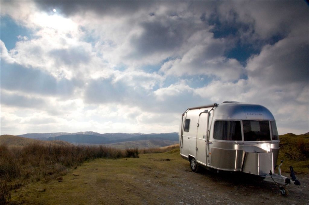 Free University turns Airstream caravan into a classroom